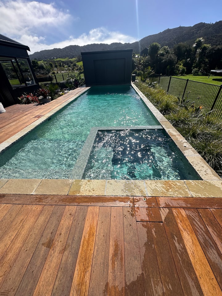 Modern Lake Side Luxury Near The Beach - マンガウハイ