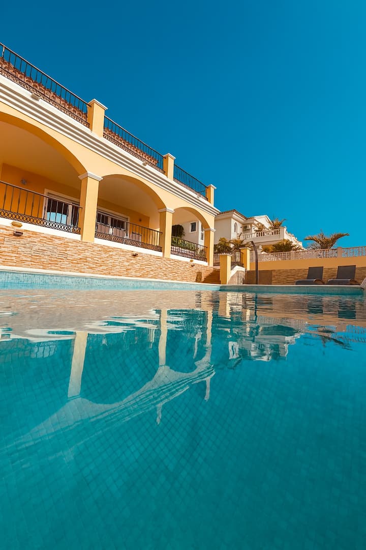 Vista Mar Heated Pool Villa - Tenerife