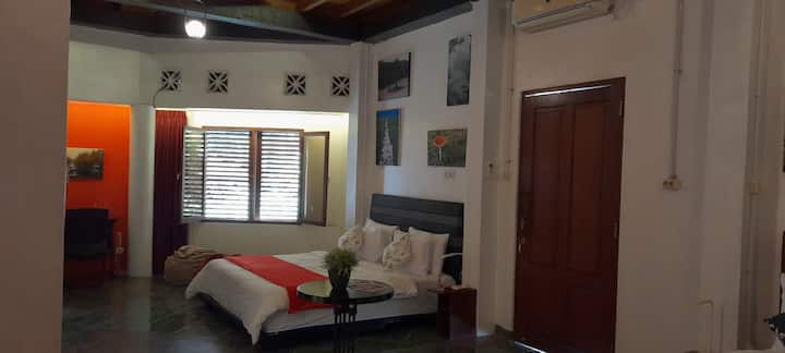 Valhalla Bed & Breakfast | Room 7, Family Room - Salatiga