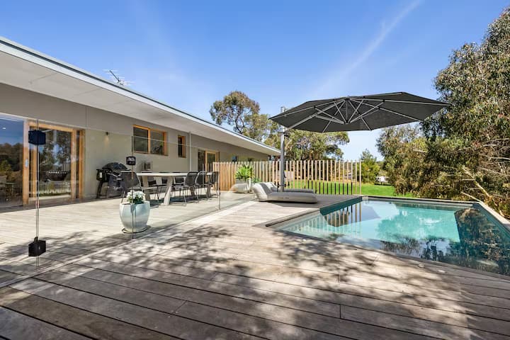 Rural Pool Home-dual Living, 6 Min To Town & Beach - Torquay