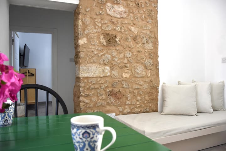 Sunstone Suite - Famagusta