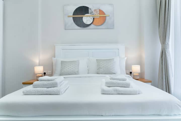 Luxury 1br-w/stunning Views In Westlands! Pool&gym - Nairobi