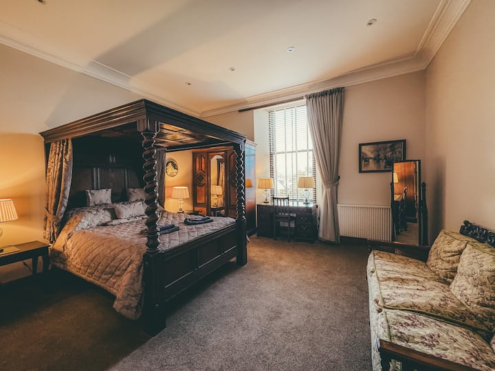 Strone House - Airbnb