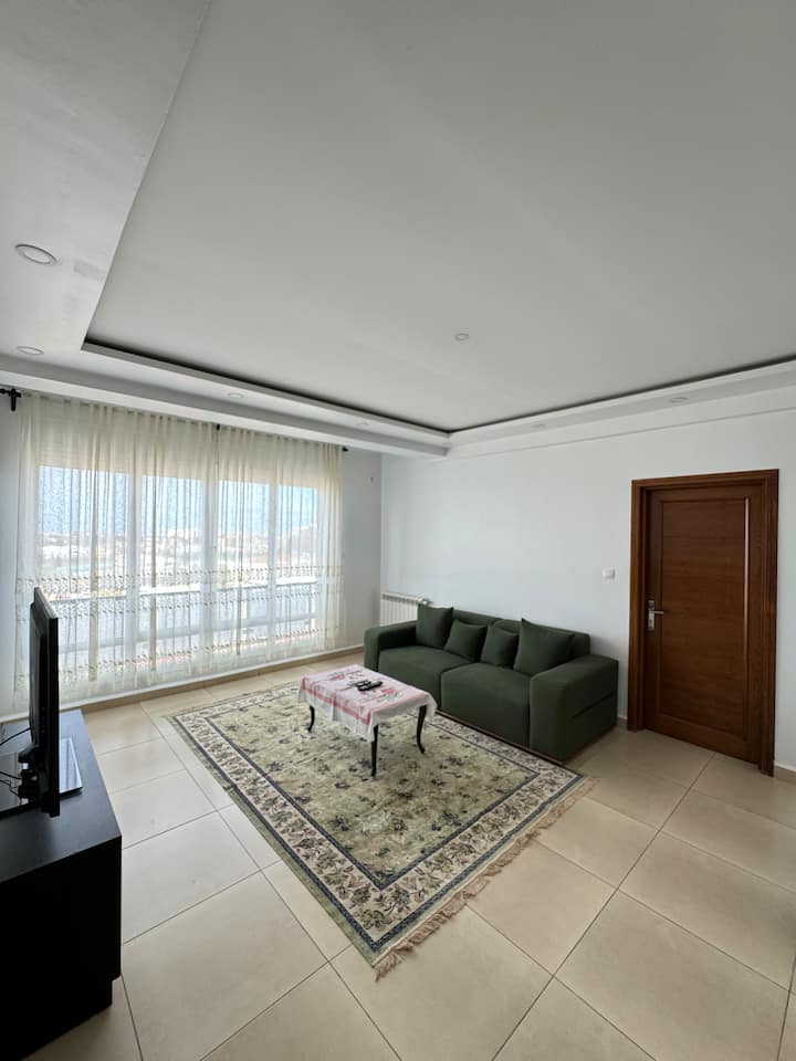 Cosy Et Lumineux, T2 Calme Et Tout éQuipé Confort - Algérie