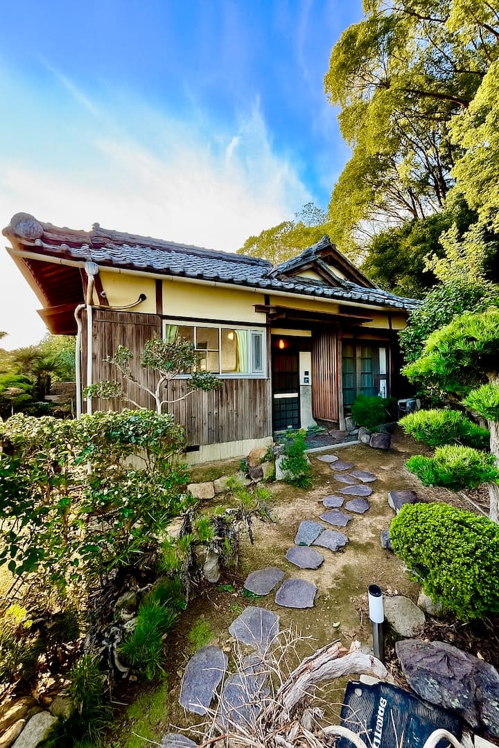 【青空】丘の上の静かな宿/くつろぎの一棟貸切/直島観光に便利 - Tamano