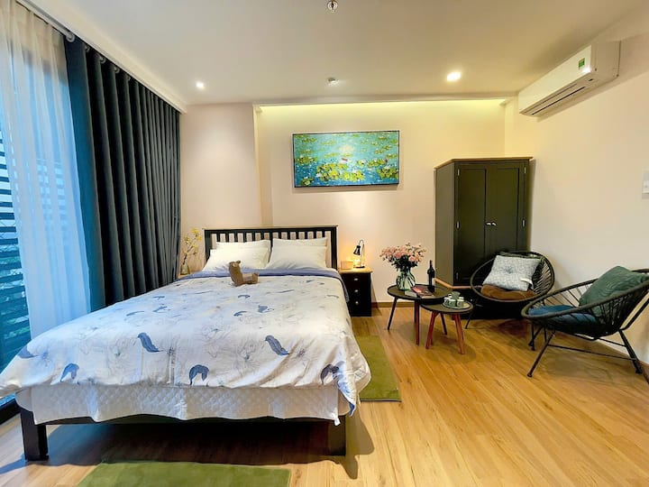 Premium Apartment S1 Lake View Sky Oasis Ecopark - China