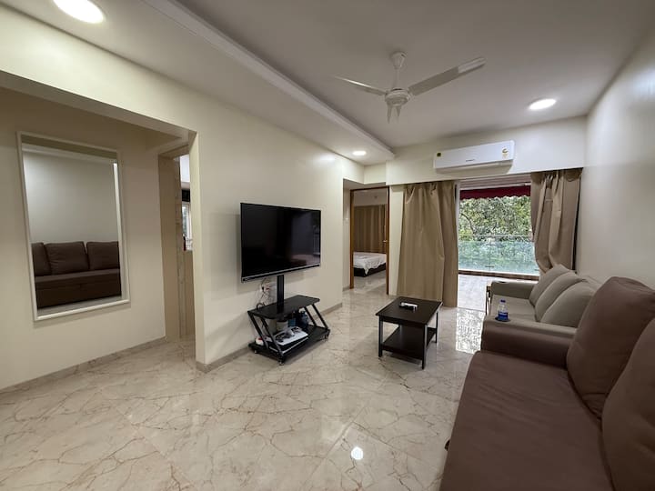 Vive’s 2 Bhk In Bkc - 
