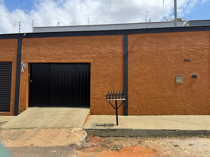 Casa Em Sete Lagoas - Até 12 Pessoas/preço Justo. - Sete Lagoas