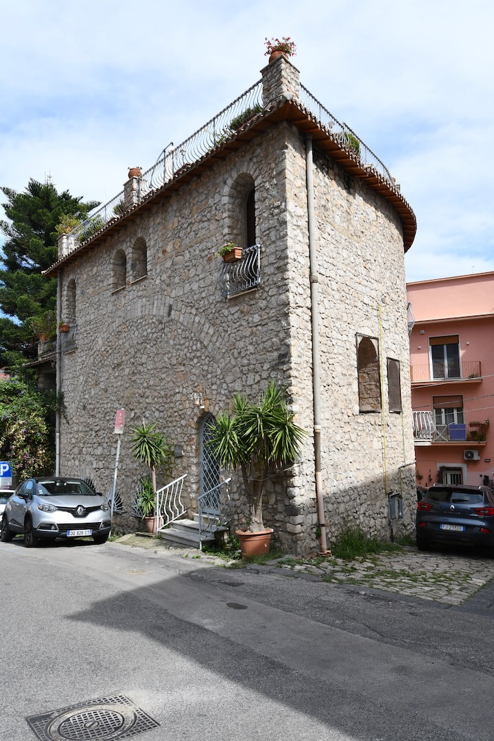 La Margherita
Gaeta Medievale - Gaeta
