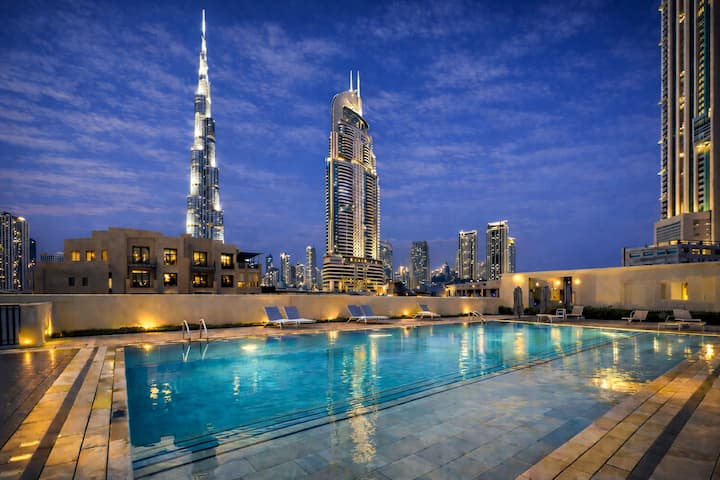 Luxury 2br- Pool W/ Burj View- 5 Min To Dubai Mall - Dubai