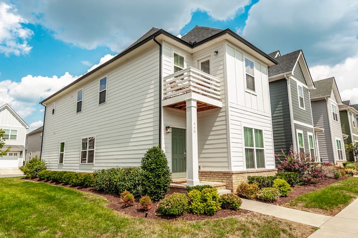 Stylish 3br Getaway By Lcs Signature Properties - Gallatin, TN