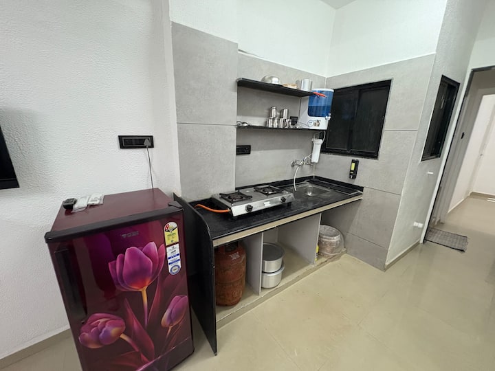 Flat No.102, Gotawala Mansion - Surat