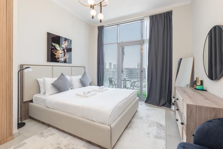 Modern 1bhk Apartment In Pantheon Jvc – By Czechin - Dubai