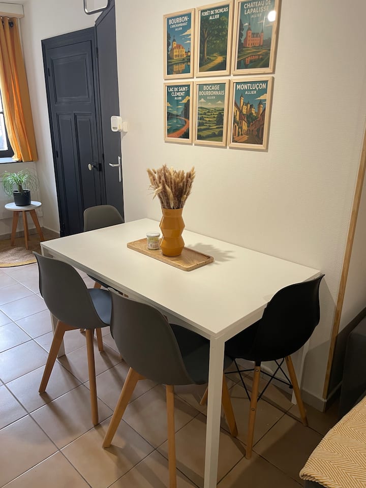 Petite Maison Atypique - Allier