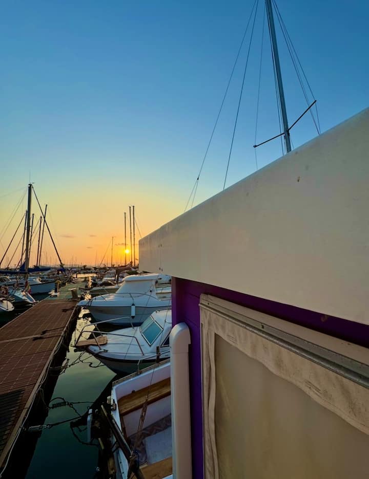 Viola Houseboat Alghero | Short And Long Stays - Alghero