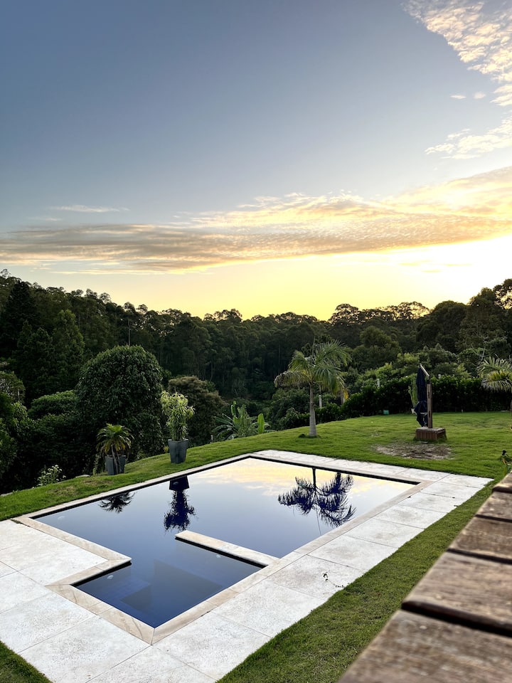 Chácara Aconchegante Com Piscina, Cond. Fechado - Itu