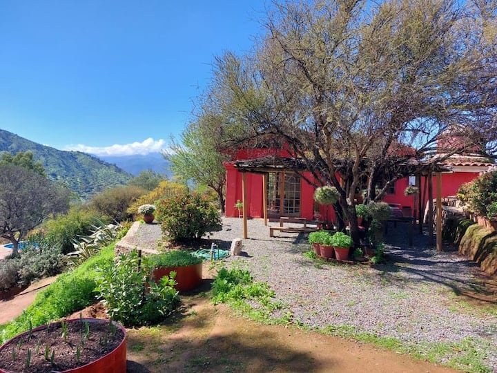 Casa Con Piscina Y Jardines En Curacaví - Curacavi