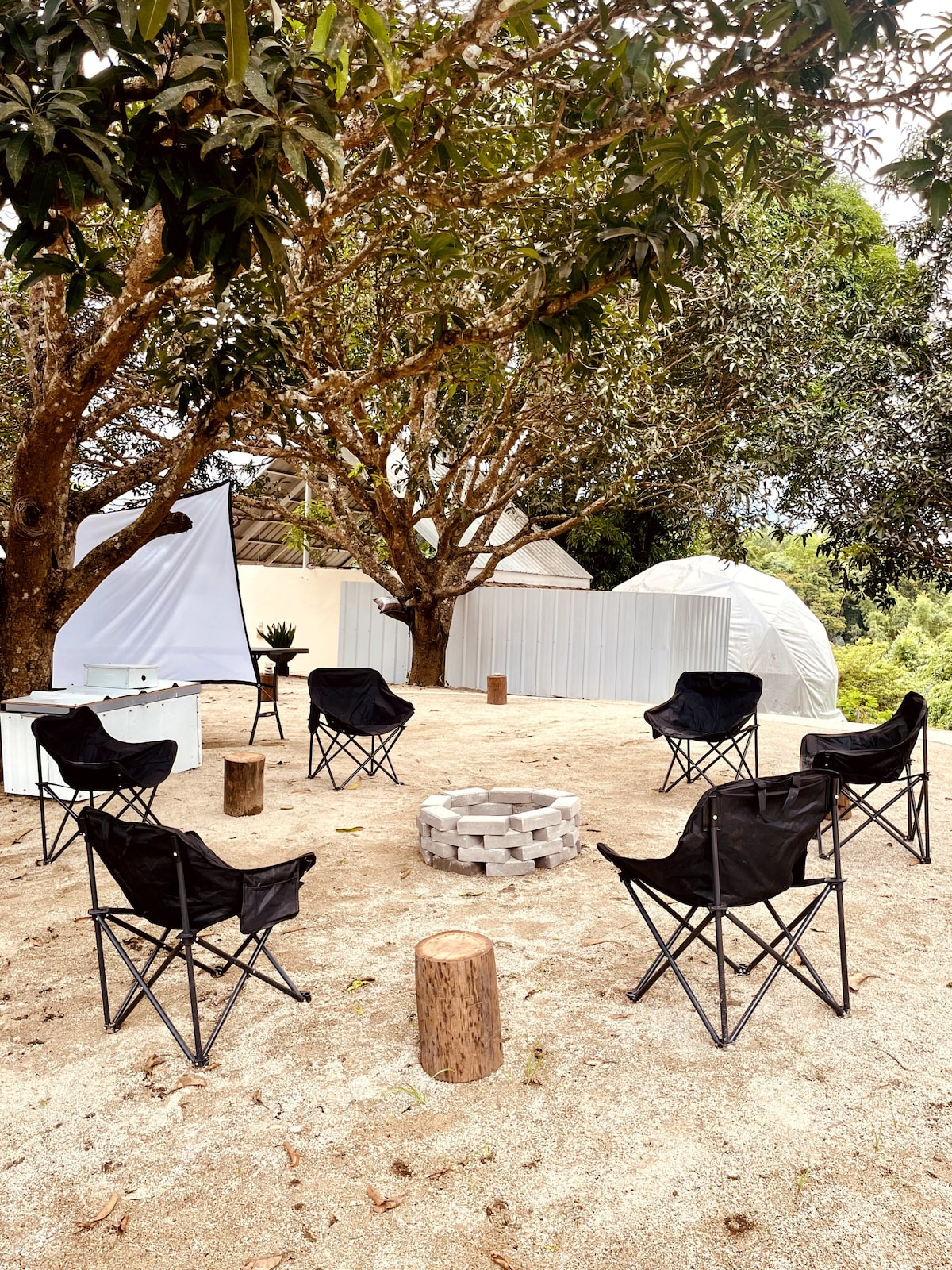 Mountain-View Dome Glamping in Batangas (Luna) - Dome houses for Rent ...