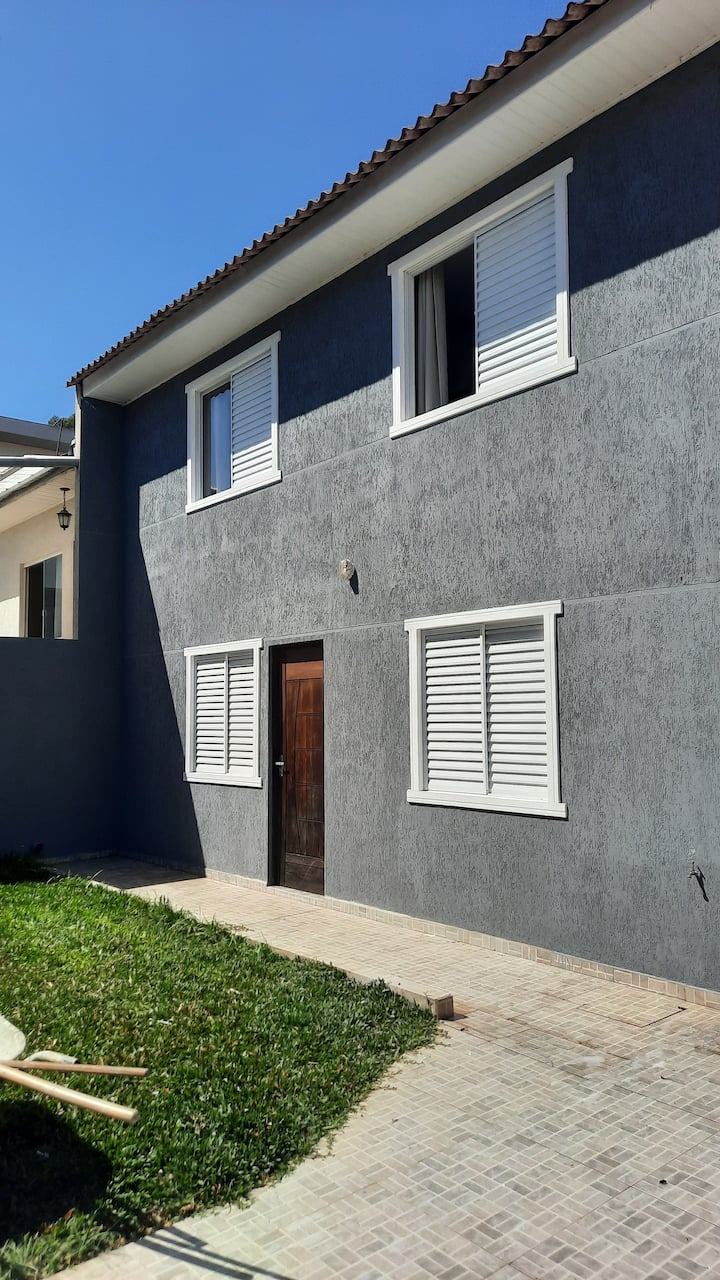 Novo Sobrado Com Garagem Proximo Parque Barigui - 古里提巴