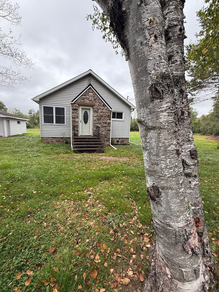 Secluded Country Rental - Ironwood, MI