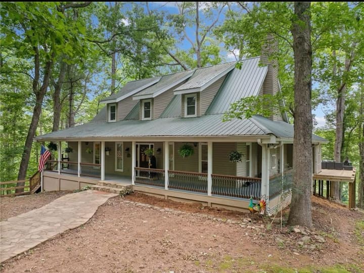 Grays On The River - Hot Tub - Game Room - Clermont, GA