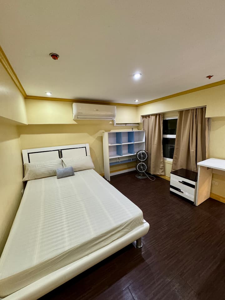 2br Loft Ermita Manila Near Us Embassy, Slec, Mall - Manille