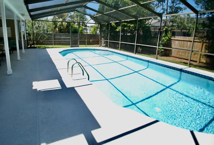 3 Bedroom 2 Bath Home With Private Pool - Bradenton