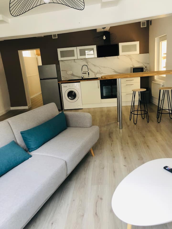 Appartement Chaleureux, Spacieux Et Bien Situé - Saumur