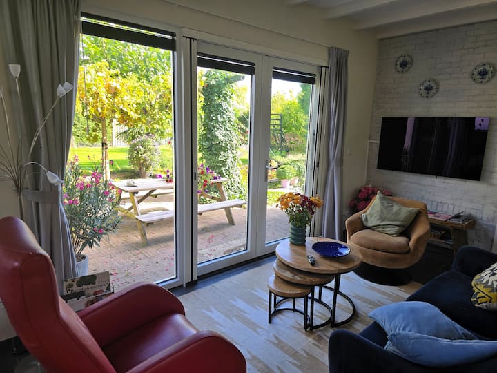 B&b Welkom Zierikzee, Uitzicht Op De Tuin - Zierikzee