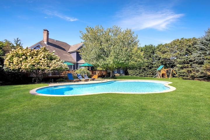 Walk To Private Beach & Heated Saltwater Pool - Greenport, NY