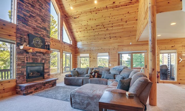 Elkridge Cabin W/ Trailer Parking& Dog Enclosure - Utah