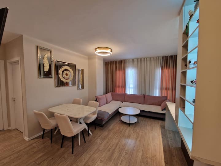 Sophia's Lux Apartament - Vorë