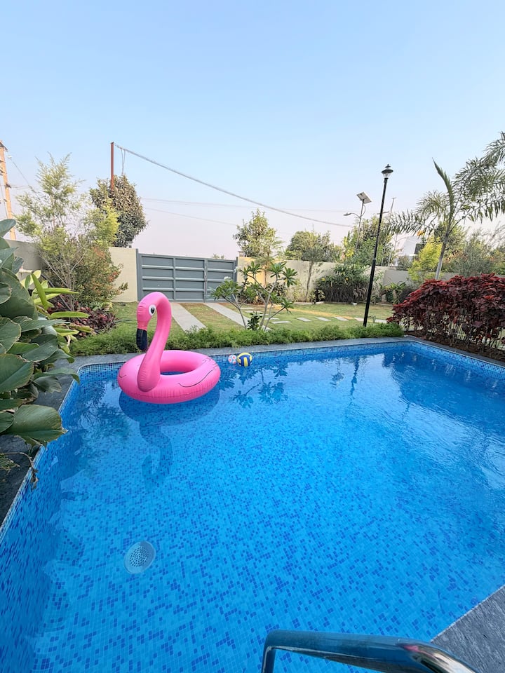 Villa Anvila - Luxury 3bhk Pvt Pool Near Bangalore - India