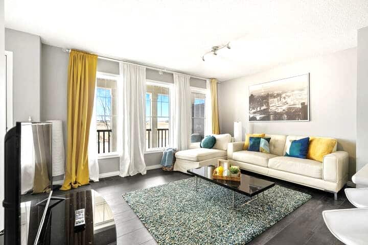 Cozy 3bd Home | Close To Yyc Airport & Dt, A/c - Calgary