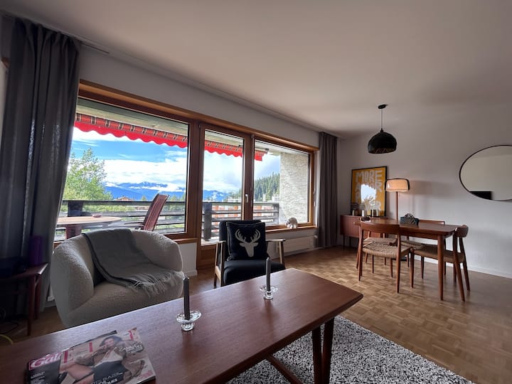 Ski-in/ski-out Apt With Stunning South Views - Crans-Montana