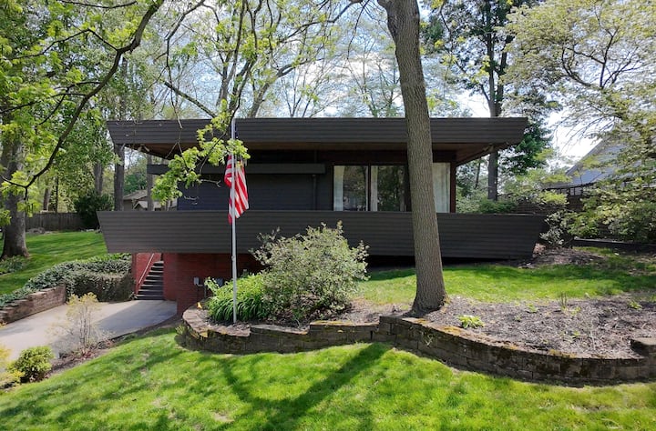 Midcentury Gem Near Cvnp|game Room|family Retreat - Peninsula, OH