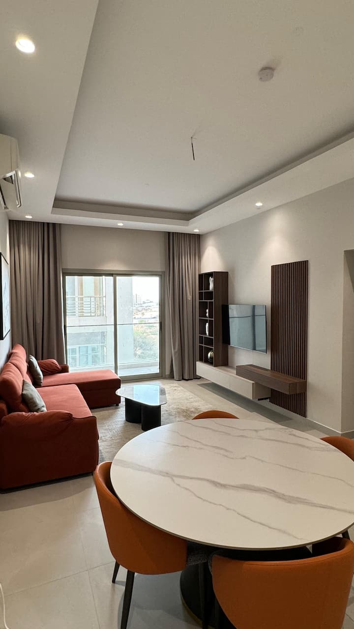 Muscat City Stay | Walk To Malls Apt 201 - Muscat
