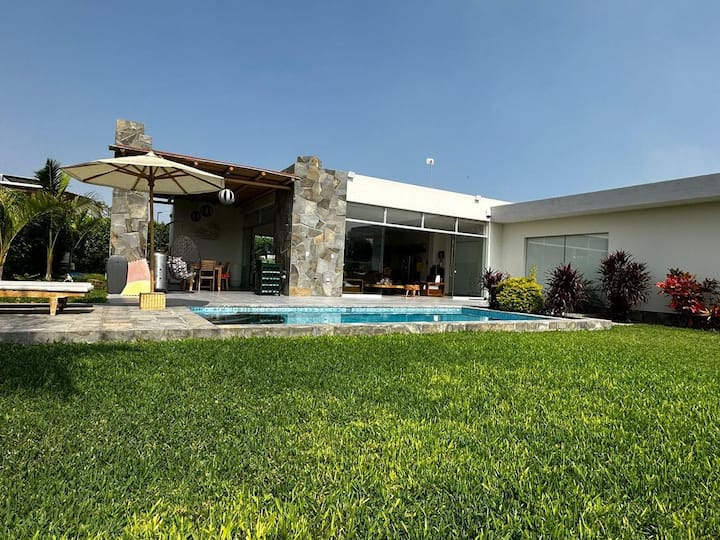 Casa De Campo En Condominio, Quilmaná Cañete - Quilmaná