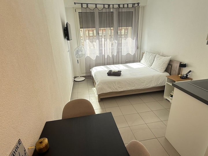 Cozy And Central Apartment - Ginebra