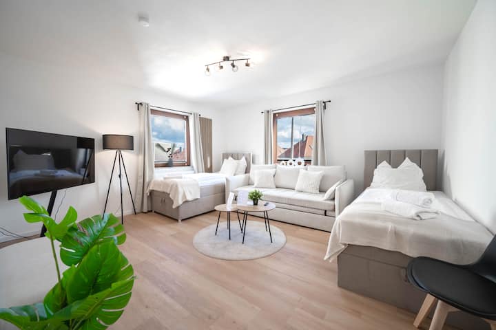 Malu Rooms - Attraktive Lage, Balkon, 24h Checkin - Ludwigsburg