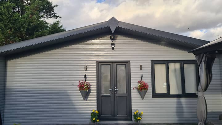 Cosy Cabin - Romford