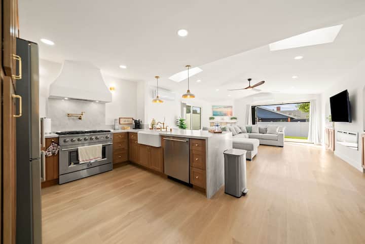 Imperial House - San Diego, CA