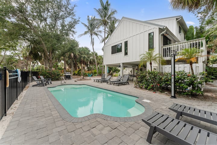 Island Sol: Siesta Key 4 Br Paradise, Salt Pool - Siesta Key, FL
