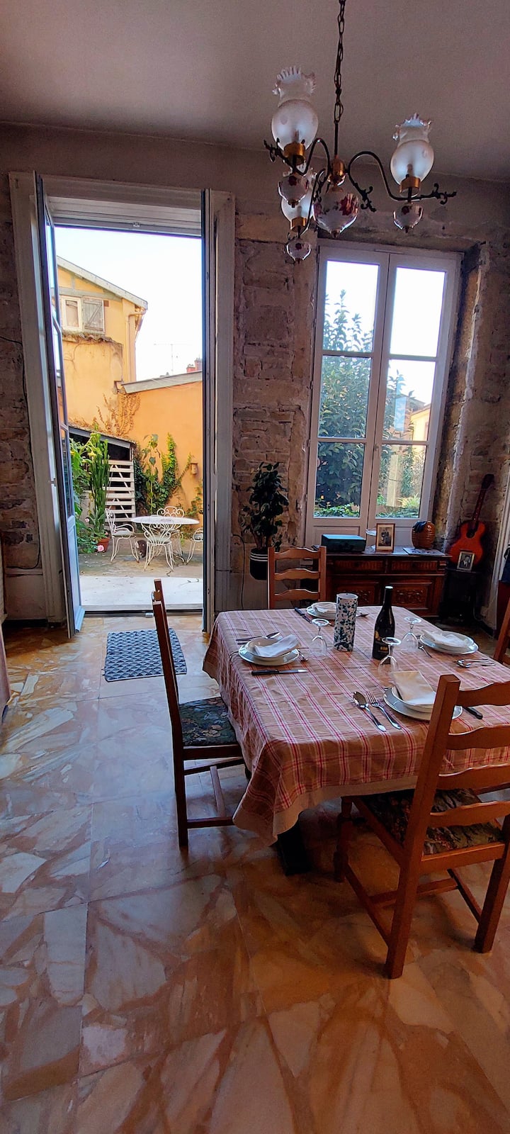Appartement Avec Jardin Privé Dans Le Vieux Lyon - Lyon