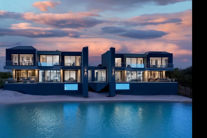 Liquid Estate · Exclusive Twin Beachfront Villas - Turks and Caicos Islands