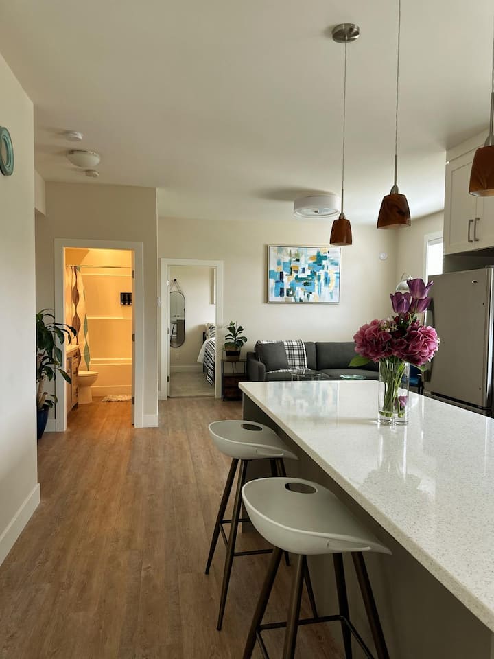 Oceana Retreat: Cozy 1br With Outdoor Oasis - Langford