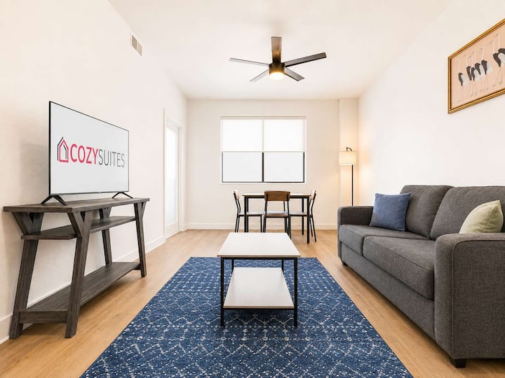 Cozysuites Glendale - Westgate With Pool! 02 - 格蘭岱爾