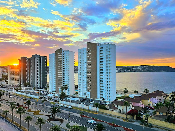 Vista Al Mar Piso 10 · A Pasos De La Playa · Estac - Región de Coquimbo, Chile