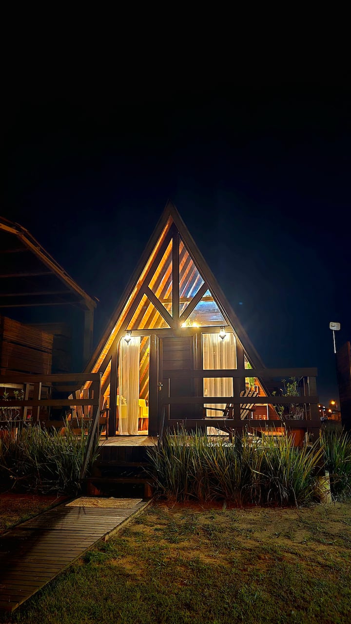 Chalé Aconchegante Romântico Para Viver Momentos. - Barra Velha