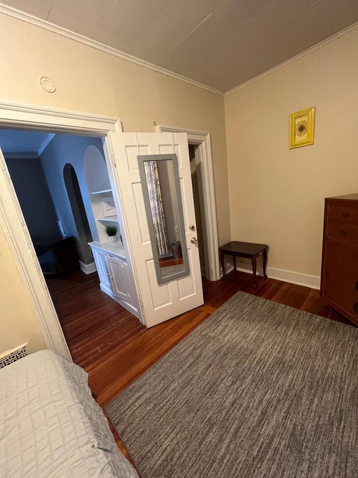 The Old Yellow Space - Albany, NY